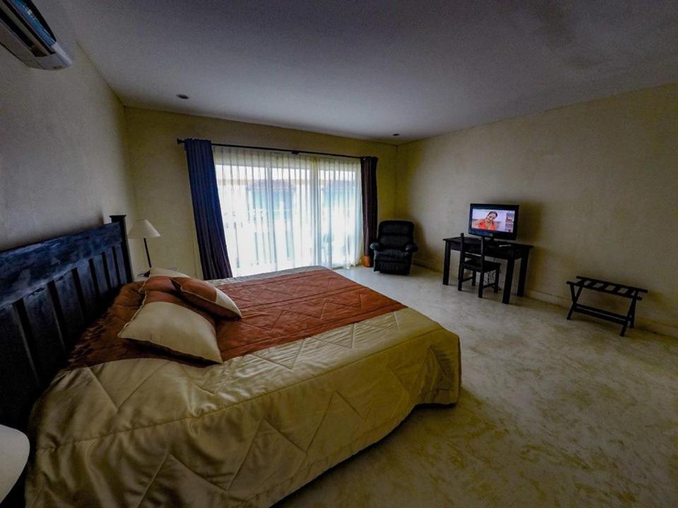 HOTEL BLUE SEA RESORT SPA, TEMPATE